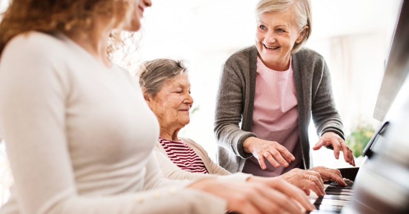 The Cutting Edge of Compassion: Innovative Dementia Therapies - MorseLife